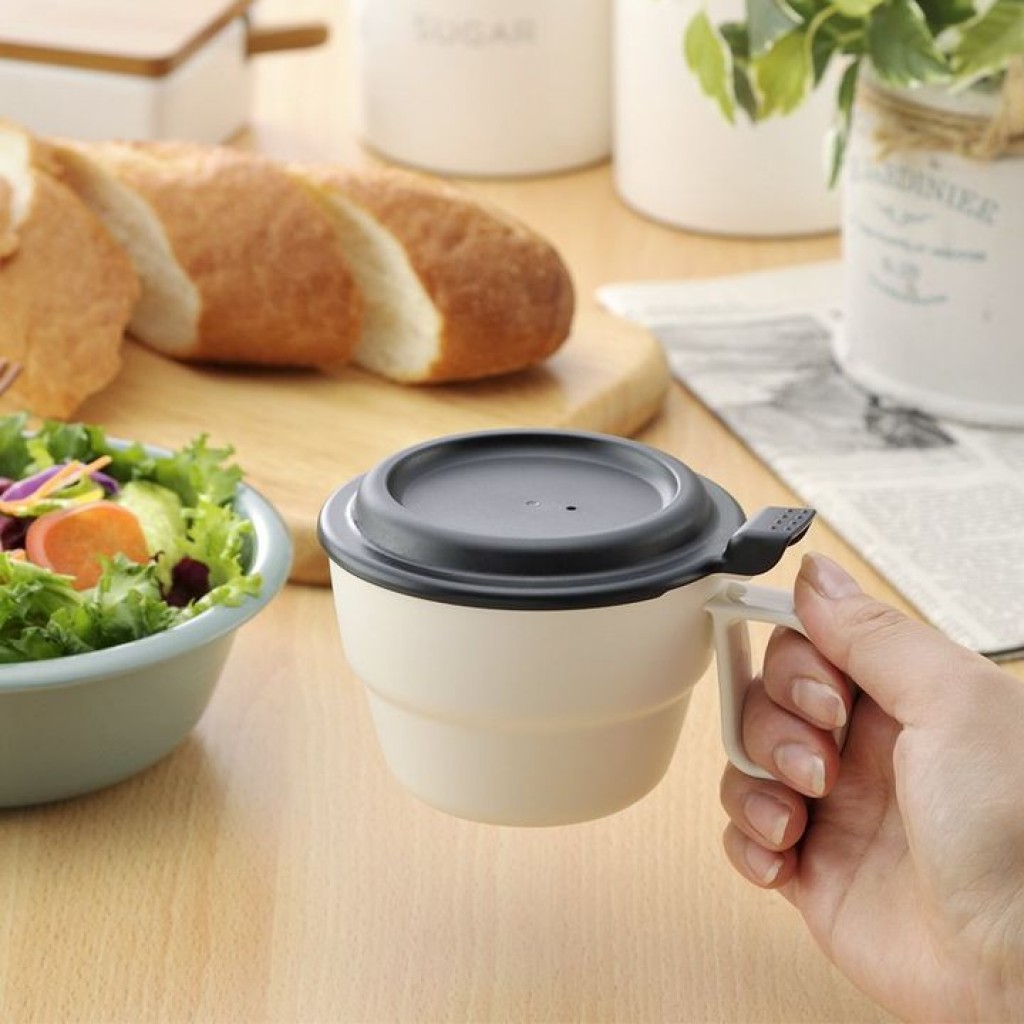 【日本代購】日本製inomata可微波附蓋塑膠萬用杯300ml - 日本藥妝、必買好物代標、代買-FunGoGo日本代購